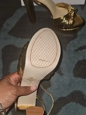 Jessica Simpson | Shoes | Jessica Simpson Metallic Gold Knotted Peeptoe ...
